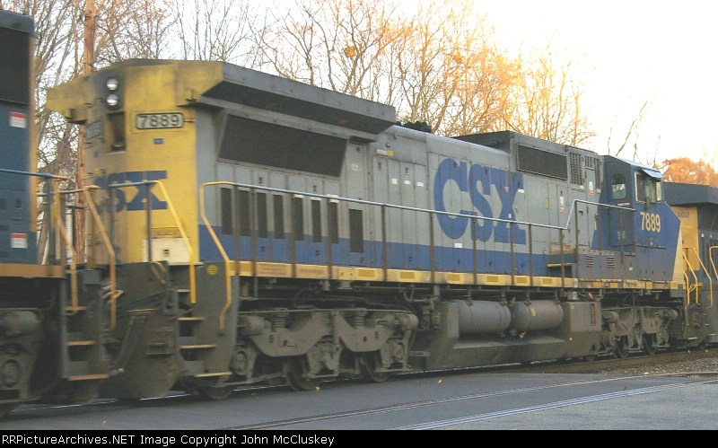 CSX 7889